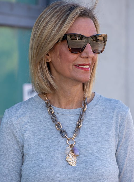 Gray Gold Chunky Chain Necklace With Novelty Pendant – Just Style LA